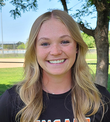 Maddilyn Woodcock #11 – Briggs Softball Club – Bengals